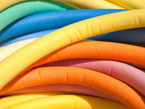 Noodle Balloon Race – Handy Dandy Youth Ministry Blog